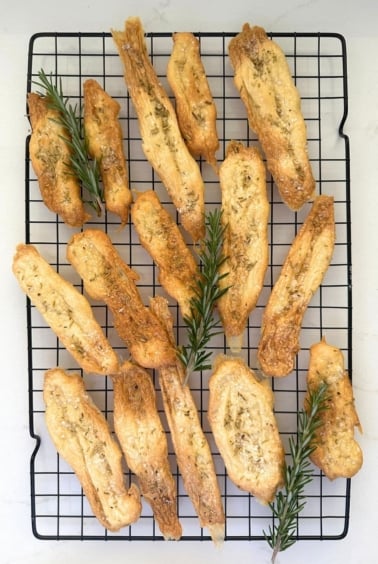 Cinnamon Swirl Sourdough Bread [with step by step video] - The Pantry Mama